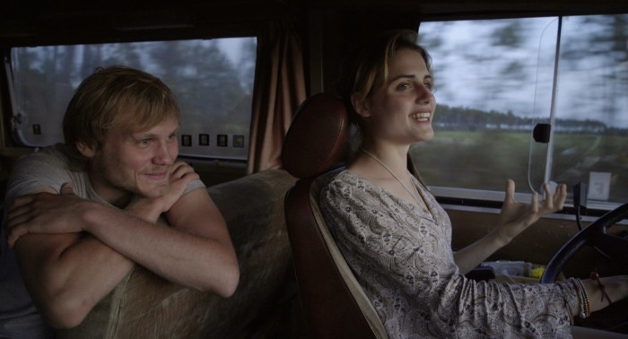303 - Kritik | Moviebreak.de